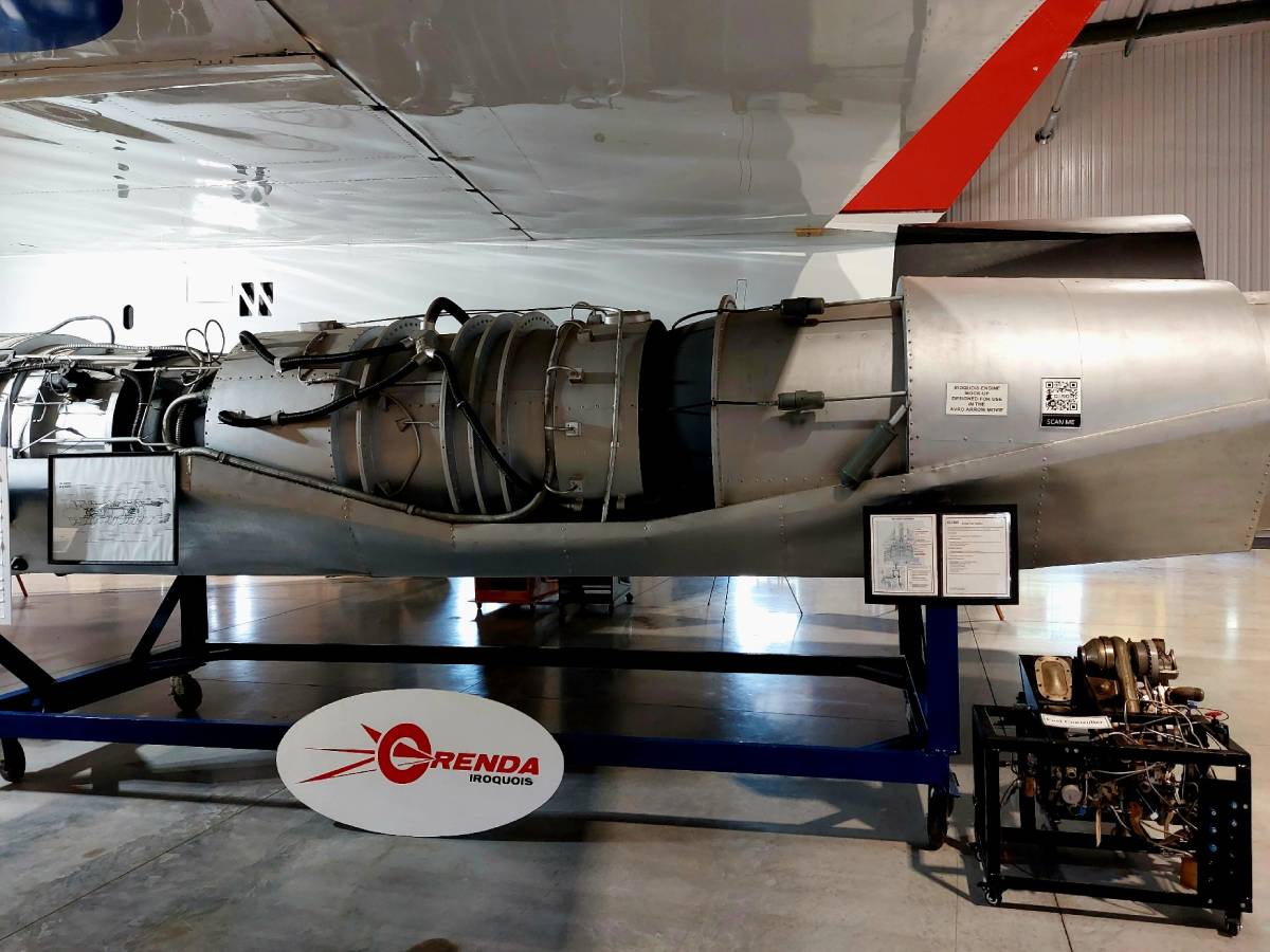 Canada’s Avro Arrow Story is Old, But You Can Still See a Replica at ...